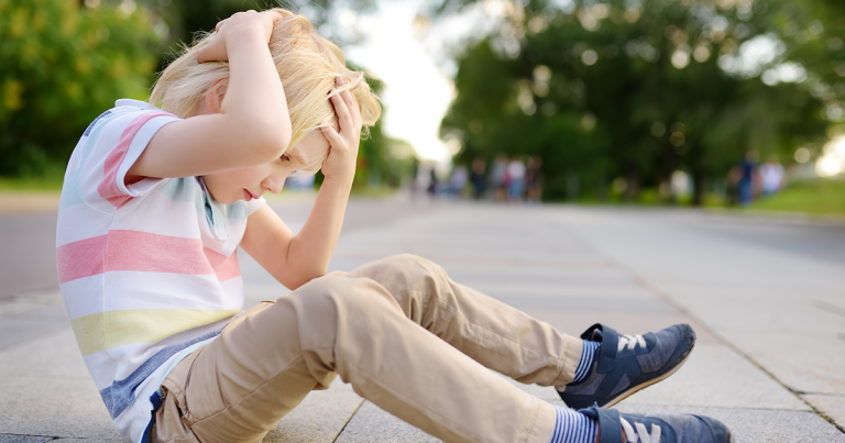 My child bumped their head: When should I worry? - Children's Minnesota