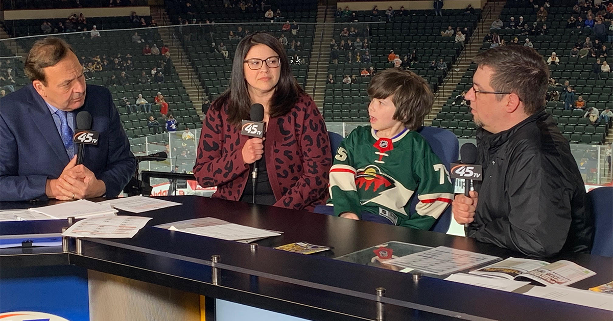 Children's Minnesota patient interviewed during MSHSL boy’s hockey ...