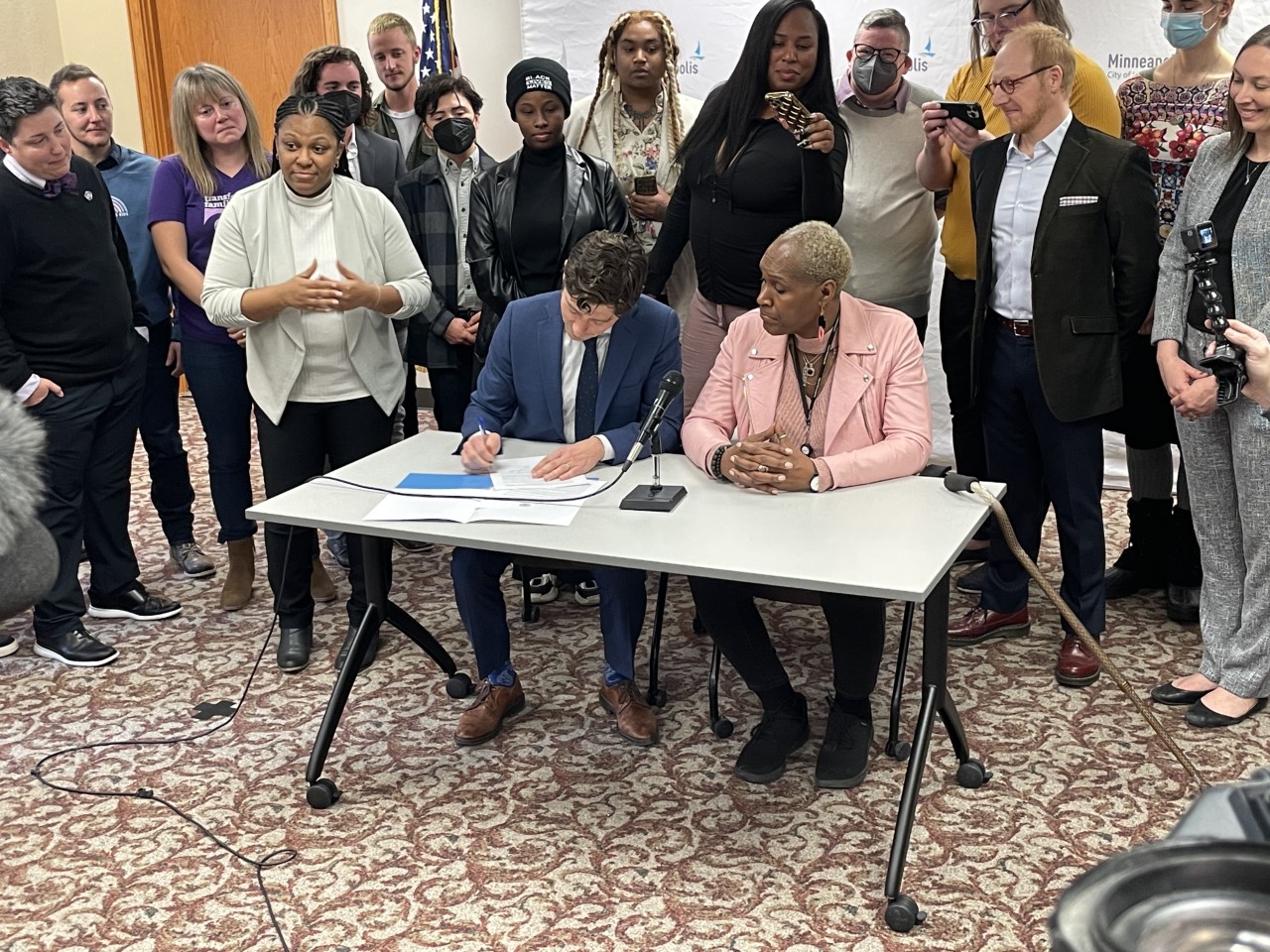 Dr. Angela Kade Goepferd praises Minneapolis executive order to protect ...